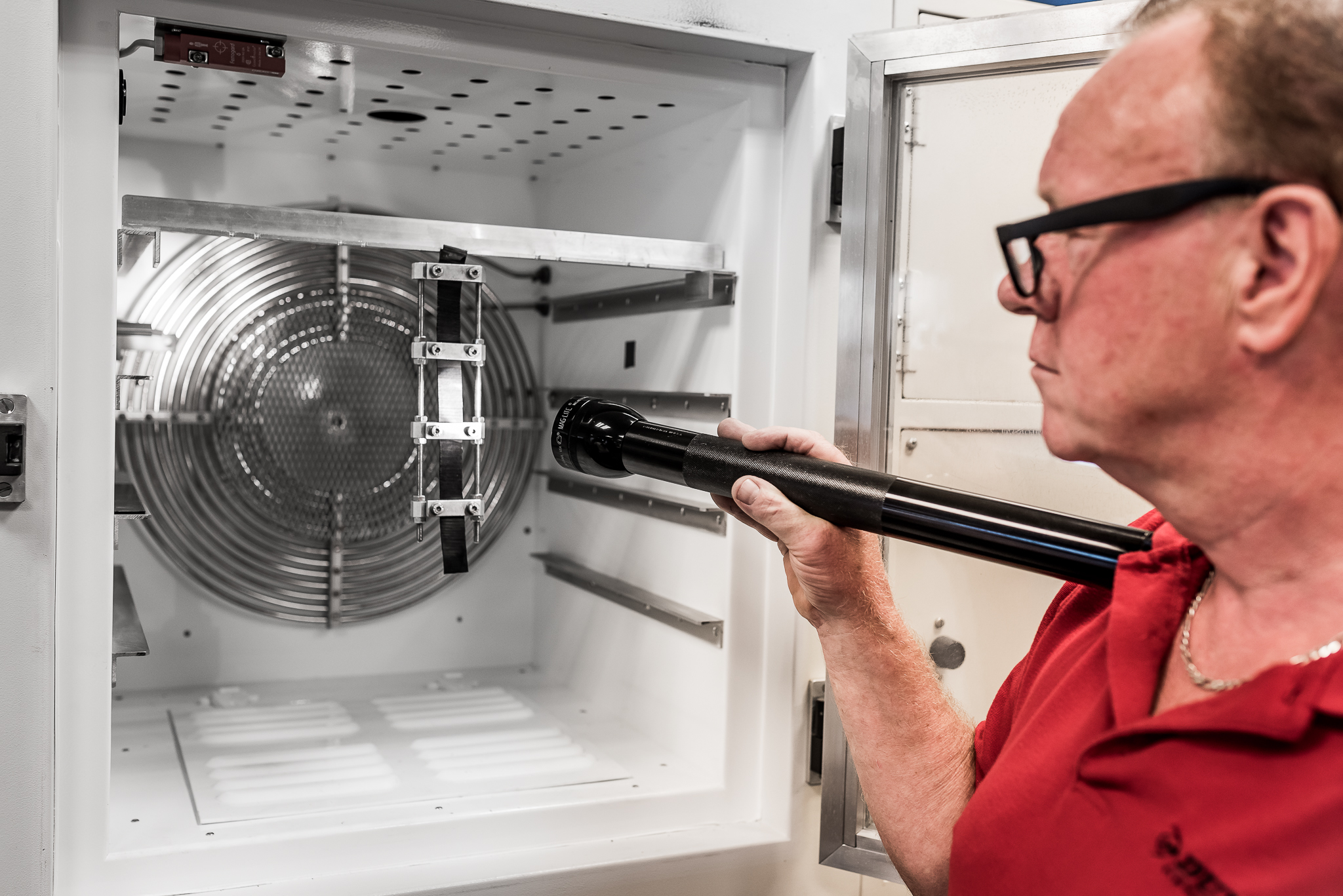 Ozone & UV test methods - Fenner Dunlop Conveyor Belting